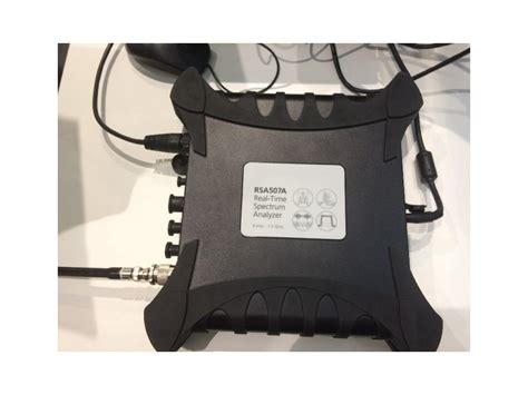 Tektronix Rsa507a 9 Khz 7 5 Ghz Usb Real Time Spectrum Analyzer Tequipment