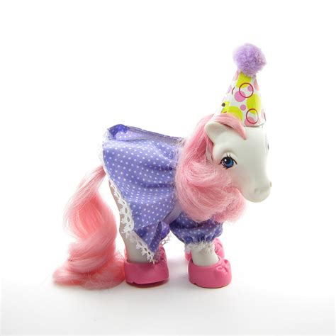 Pony Wear | Brown Eyed Rose