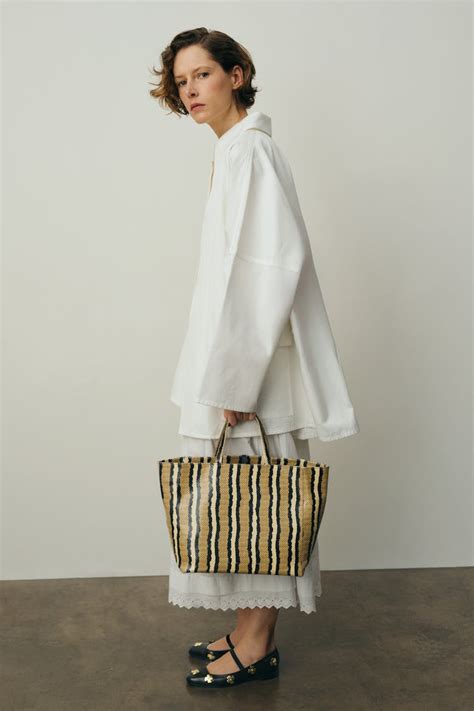 Square Shopper Striped Python” Chylak