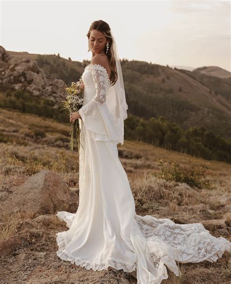 Off The Shoulder Bell Sleeve Wedding Dress Margot Gown