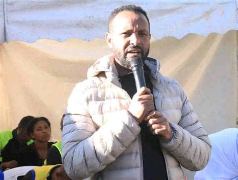 በአቃቂ ቃሊቲ ክፍለ ከተማ ወረዳ 8 አስተዳደር ሳምንታዊ የፅዳት ዘመቻ መረሃ ግብር ተካሄደ። የአቃቂ ቃሊቲ ክፍለ ከተማ ጽዳት አስተዳደር ጽ ቤት ከወረዳ