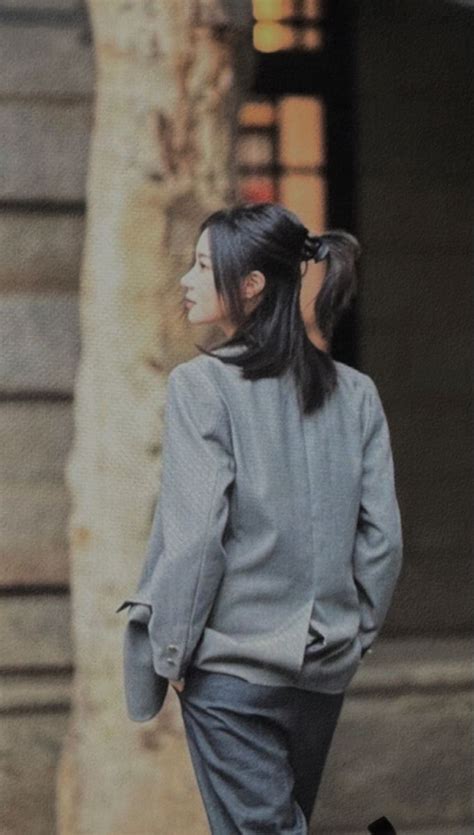 Wang Lao Ji 王 学习— 吉吉 On Her Weibo Aktor