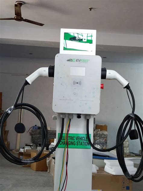 15 Kw Ac Charger Dual Gun Homeapartment Passenger Wheeler At ₹ 56000