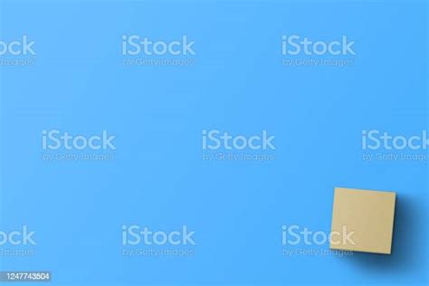 텍스트와 양식에 일치시키는 상자를 위한 장소로 파란색 배경을 진정시다 0명에 대한 스톡 사진 및 기타 이미지 0명 개념 모양 Istock