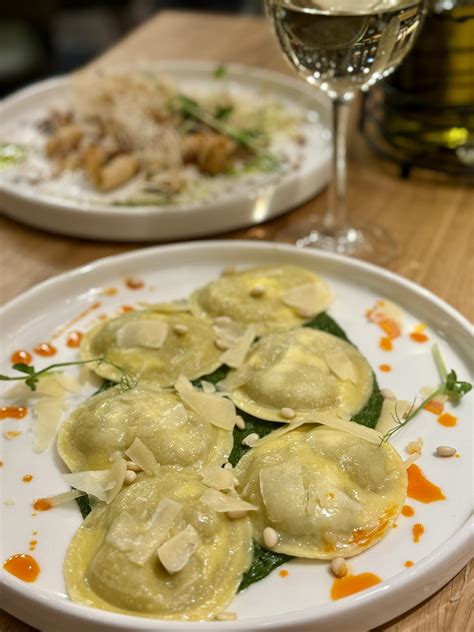 Лампата Вечерните ни предложения 05 08💡 Поръчайте за Facebook