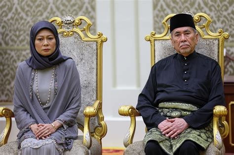Wan Junaidi Arrives In Kuching To Begin New Role As Sarawak Governor Malay Mail