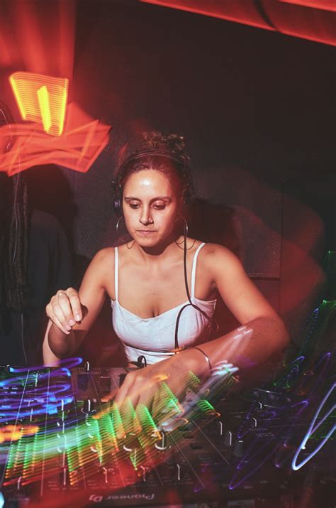 Pia Collada Earth Agency