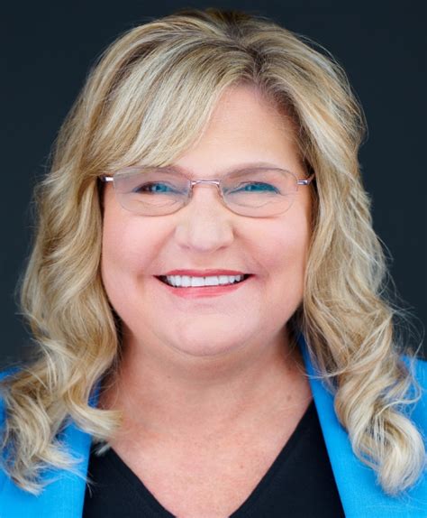 Teresa A Lee Professional Women