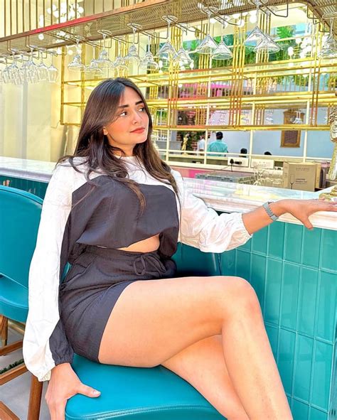 Pooja Jain Rfaptodesi