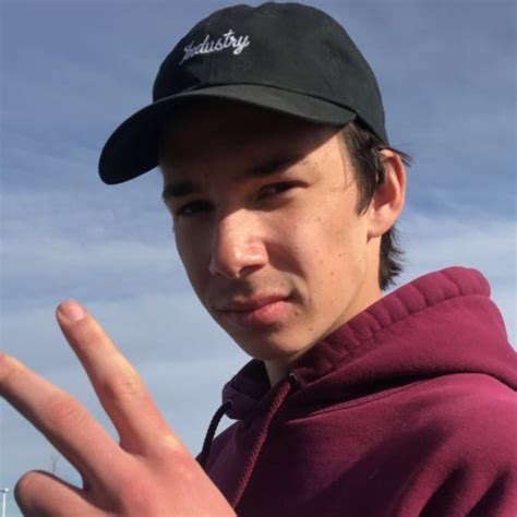 Aaron King From Canada Can Skateboarding Global Ranking Profile Bio Photos And Videos