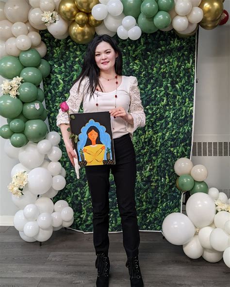 Uyangacanada Өнөөдөр 3 р сарын 8ны өдрийг тохиолдуулаад илтгэл сонсч багшийн зааврын дагуу