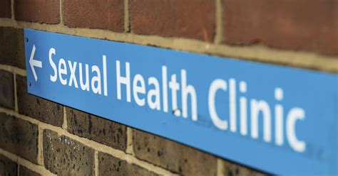 Patients With Urgent Symptoms Struggling To Access Sexual Health Clinics Huffpost Uk Life