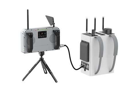 2km Portable 3 In 1 Drone System Detection Jamming Spoofing 300m