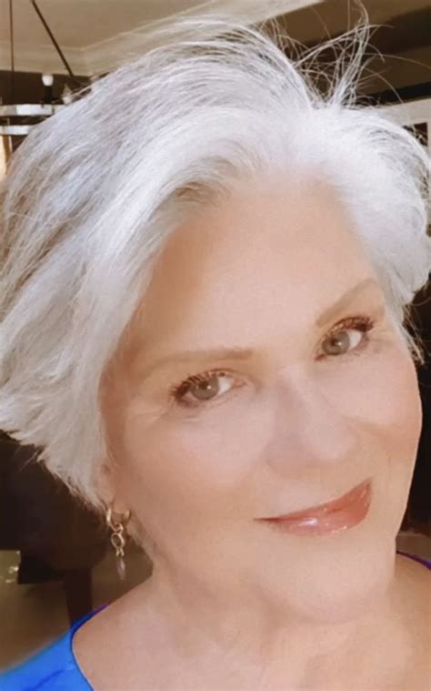 9 Super Cute Hairstyles For Women Over 50 Artofit