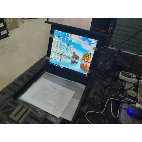 Jual Ibm 7316 Tf3 Flat Panel Console Kit Rackmount 17 Tft Lcd Shopee