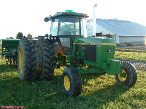 John Deere 4230 Tractor Information
