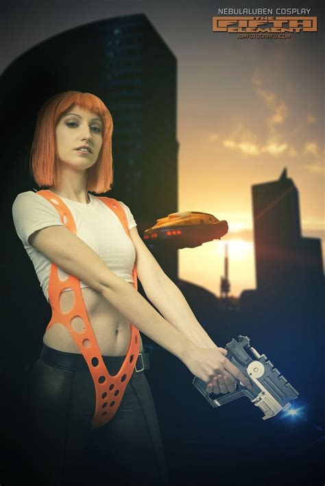 Leeloo Cosplay From The Fifth Element