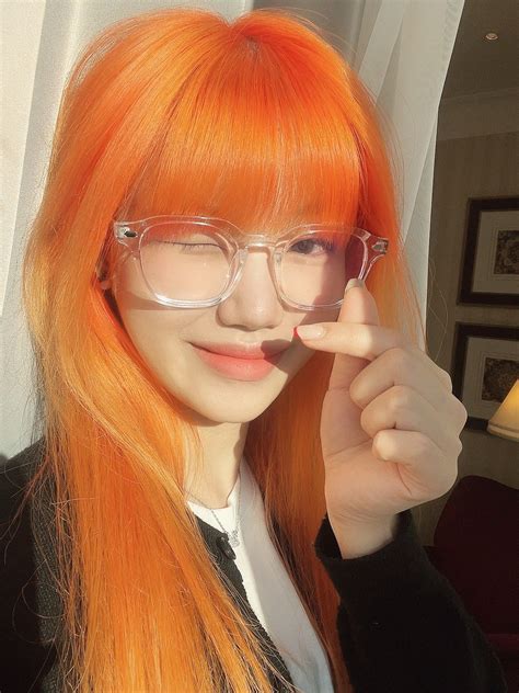 Kim Hyunbin Orange Hair Orange Hair Dye Pretty Hair Color