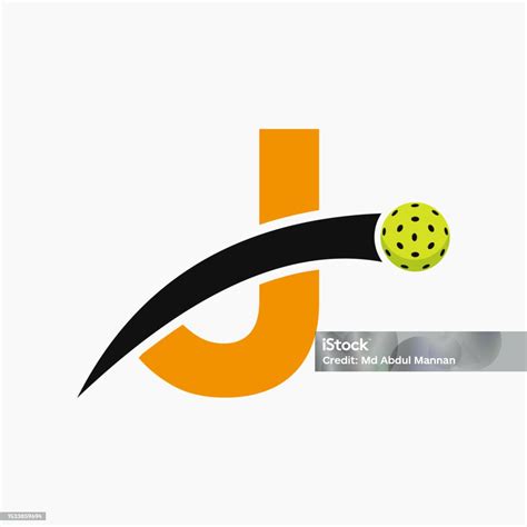 움직이는 피클볼 아이콘이 있는 문자 J에 피클볼 로고 피클볼 사인 템플릿 Championship에 대한 스톡 벡터 아트 및 기타 이미지 Championship 건강한