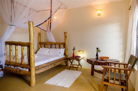 Simba Safari Camp · Member Only Hotel Deals · Wisata App