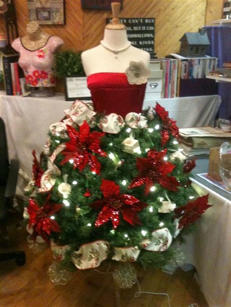 304 Best Christmas Dress Form Images On Pinterest Xmas Trees