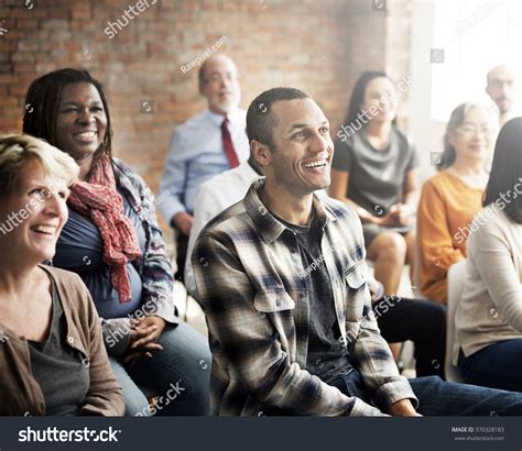 607 Imágenes De Classroom Recognition Imágenes Fotos Y Vectores De Stock Shutterstock