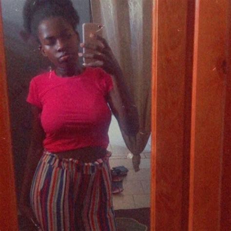 Mimie Mimie 731 • Threads Say More