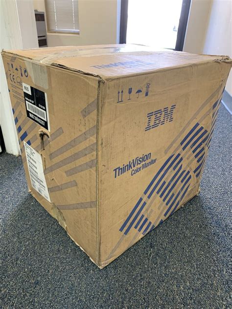 NIB IBM ThinkVision C170 17 Color CRT H Ard Forum