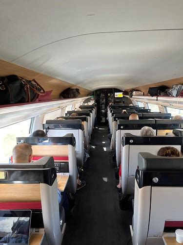First Class Seating Upstairs Tgv Océane Duplex Jon Worth Flickr