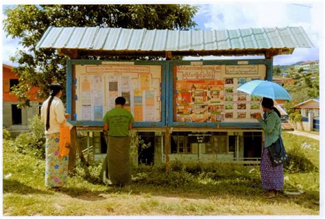 မန်တုံမြို့၌ ကိုဗစ် ၁၉ ကူးစက်ရောဂါဆိုင်ရာ အသိပညာပေး ရုပ်ပုံများ ပြသဆောင