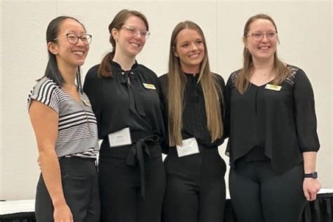 Six Pharmd Students Win Opa Award For Pitching Free Drug Safety App