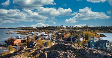 Northwest Territories Francophone Stream Moving2canada