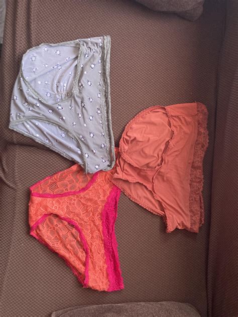 Which Of My Moms Panties Should I Try On Dm Me Rhewearspanties