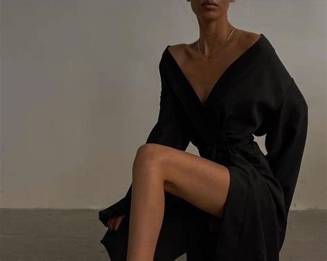 Які сукні носити цієї зими наймодніші фасони Читайте на Ukr Net