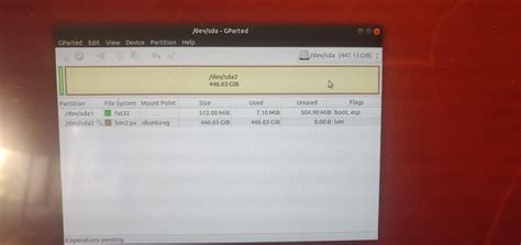 why i cant resize the sda2 and how to do it r ubuntu