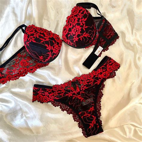Lingerie Bikinis Swimwear Bra Quick Ideas Fashion Kiss Day 15 Years