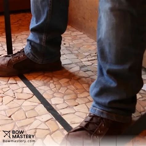 how to string a recurve bow 2024 with and without stringer