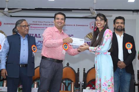 Sakshi Tiwari On Linkedin Im Excited To Announce That I Have Successfully Completed My Tybbi From…