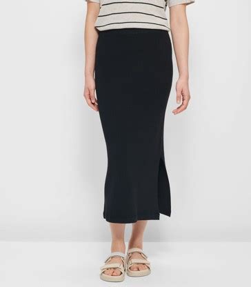 Dresses And Skirts