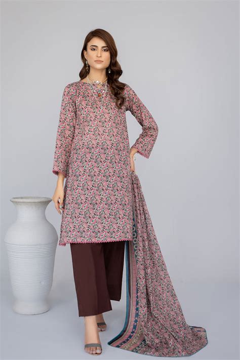 Buy Latest Lawn Pret Designs For Women Online In Pakistan Safwa Brand