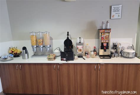 Omaha On A Budget Microtel Hotel Review Twin Cities Frugal Mom