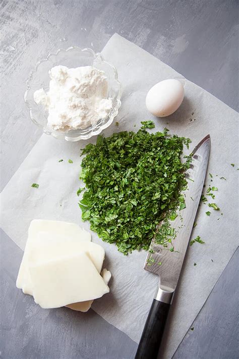 Cheese Sambousek Foodtasia