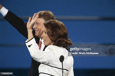 J Danforth Quayle And Wife Photos And Premium High Res Pictures Getty