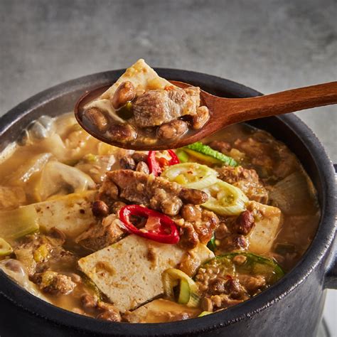 무항생제 돈육과 두부를 듬뿍 넣은 청국장 찌개 500g 배민스토어
