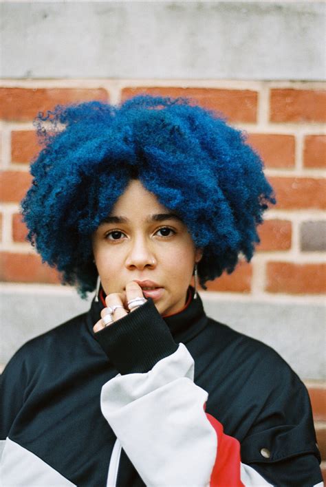 Rabea Lüthi Criss Cross Agency