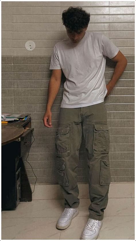 Green Cargo Pants Combination