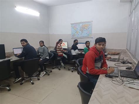 Basic Computer Training In Saket Ashalearnology