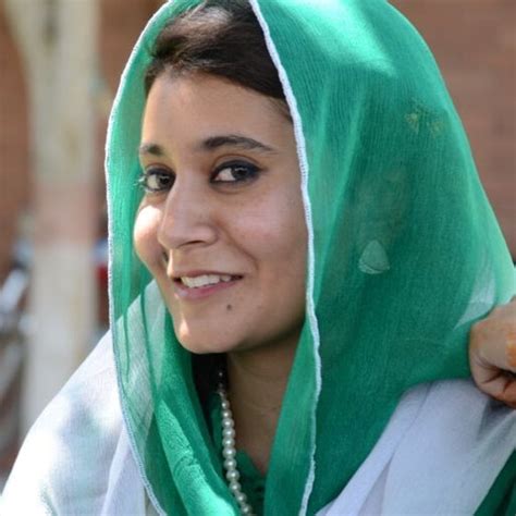 Maryam Umars Instagram Twitter And Facebook On Idcrawl