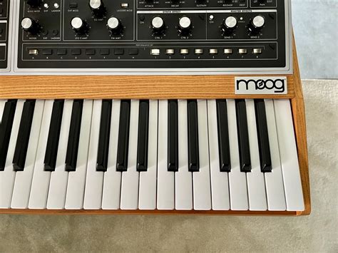 Moog One 8 Moog Music Moog One 8 Audiofanzine