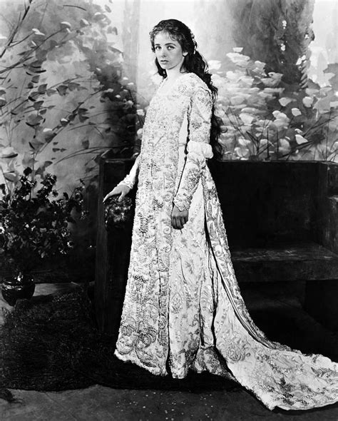 Picture Of Maude Adams